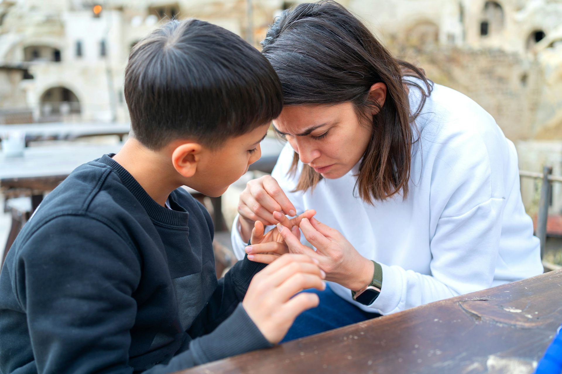 What’s the best way to remove a splinter?