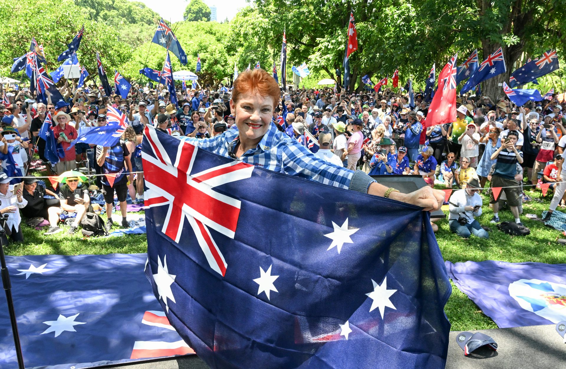 One Nation surges into second place in two polls, but Labor remains ...