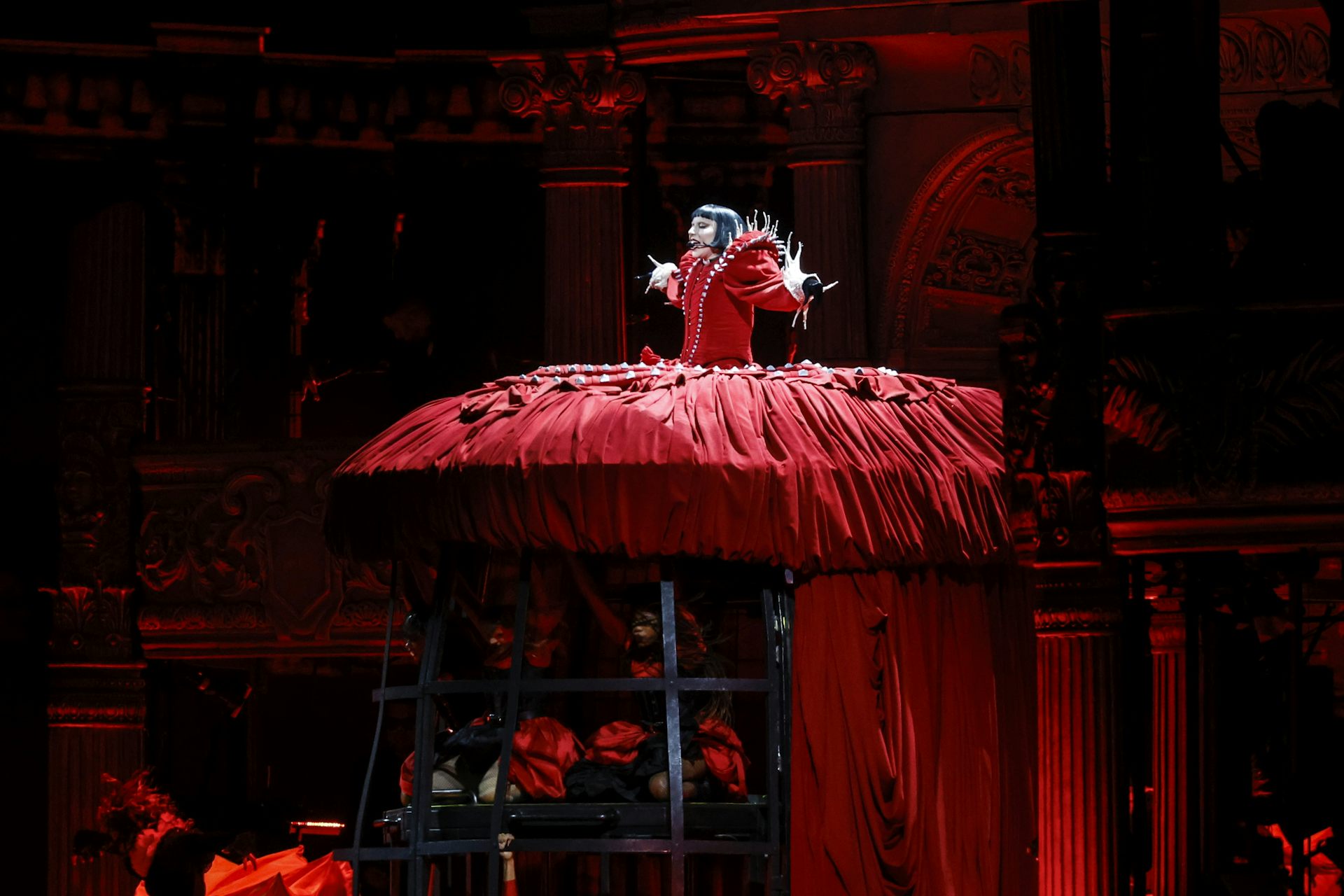 From the circus to the runway: how the ‘glam clown’…