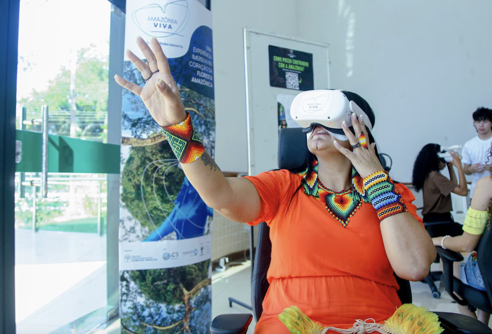 Colonização digital indígena: como a internet afeta a vida dos povos ...