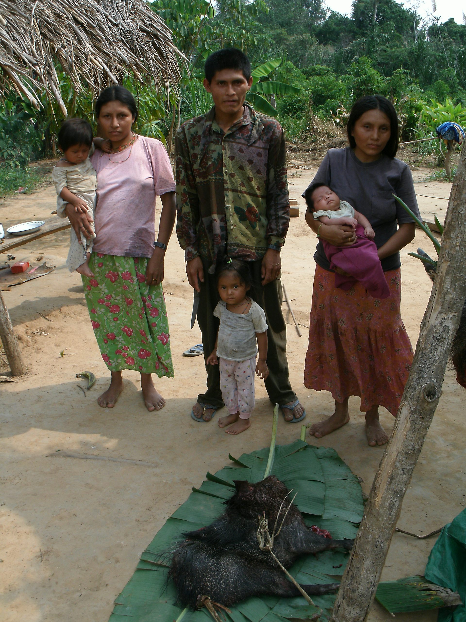 How testosterone and oxytocin hormones interact in male work and ...