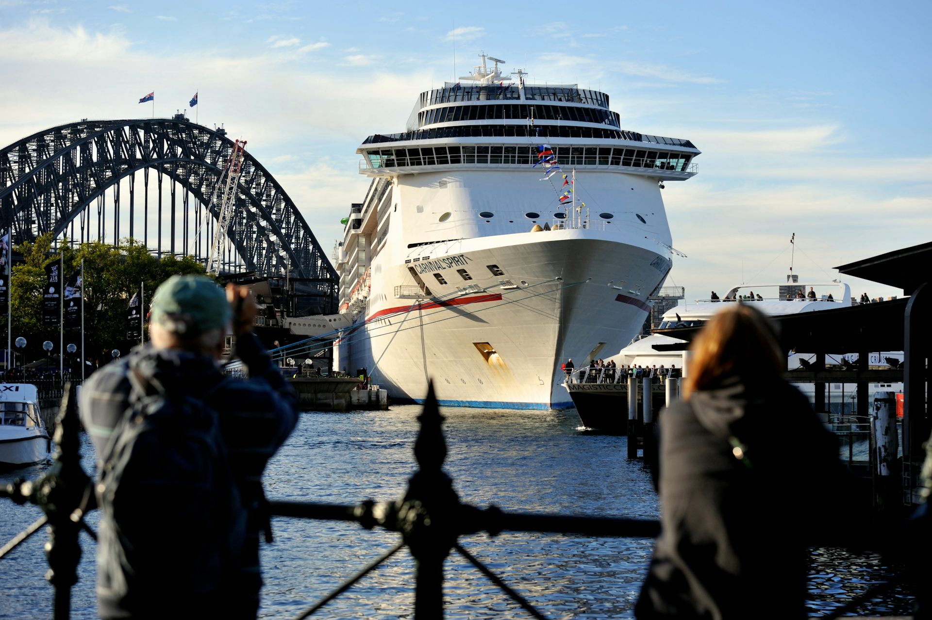 As the mining boom wanes, Australia pivots to services