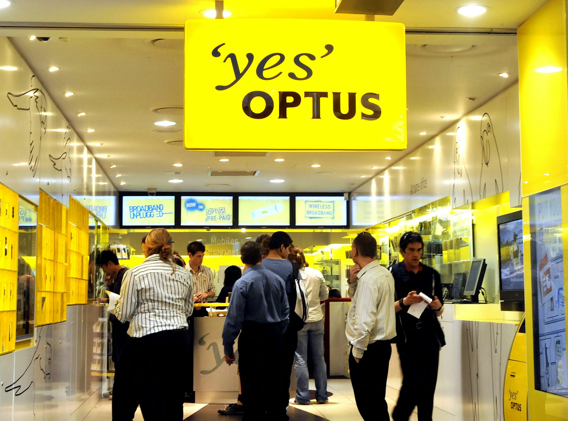 Optus should know there's no such thing as a free lunch ... or sporting ...