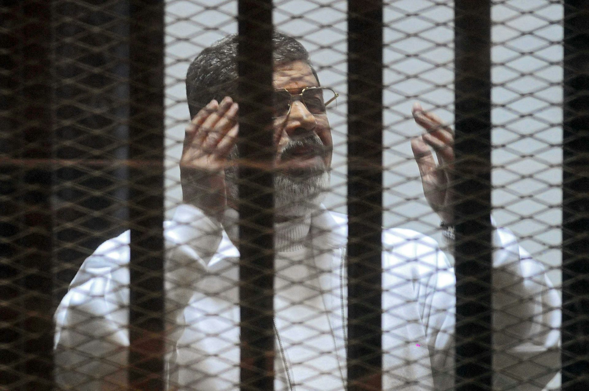 Morsi death penalty completes military takeover of Egypt