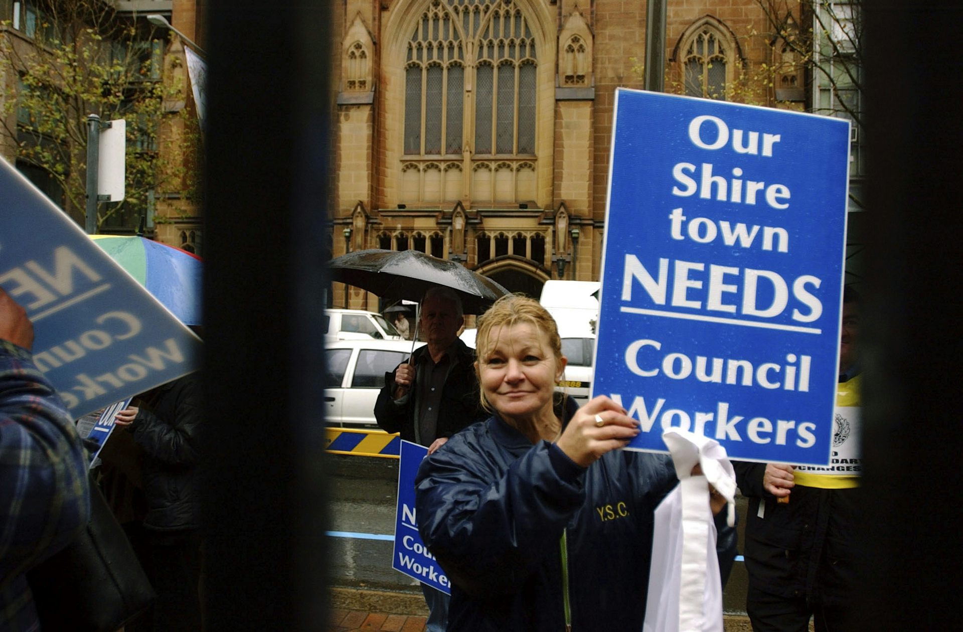 Communities love local councils but not private service delivery