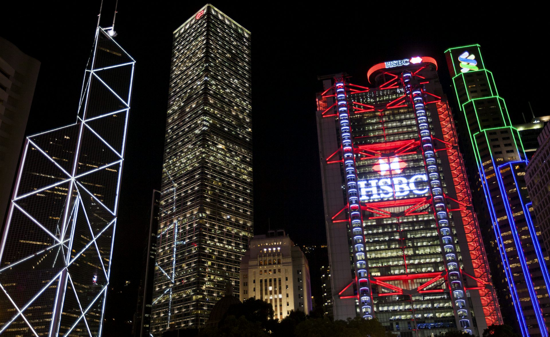 HSBC restructuring shows universal banks are coming back down to earth