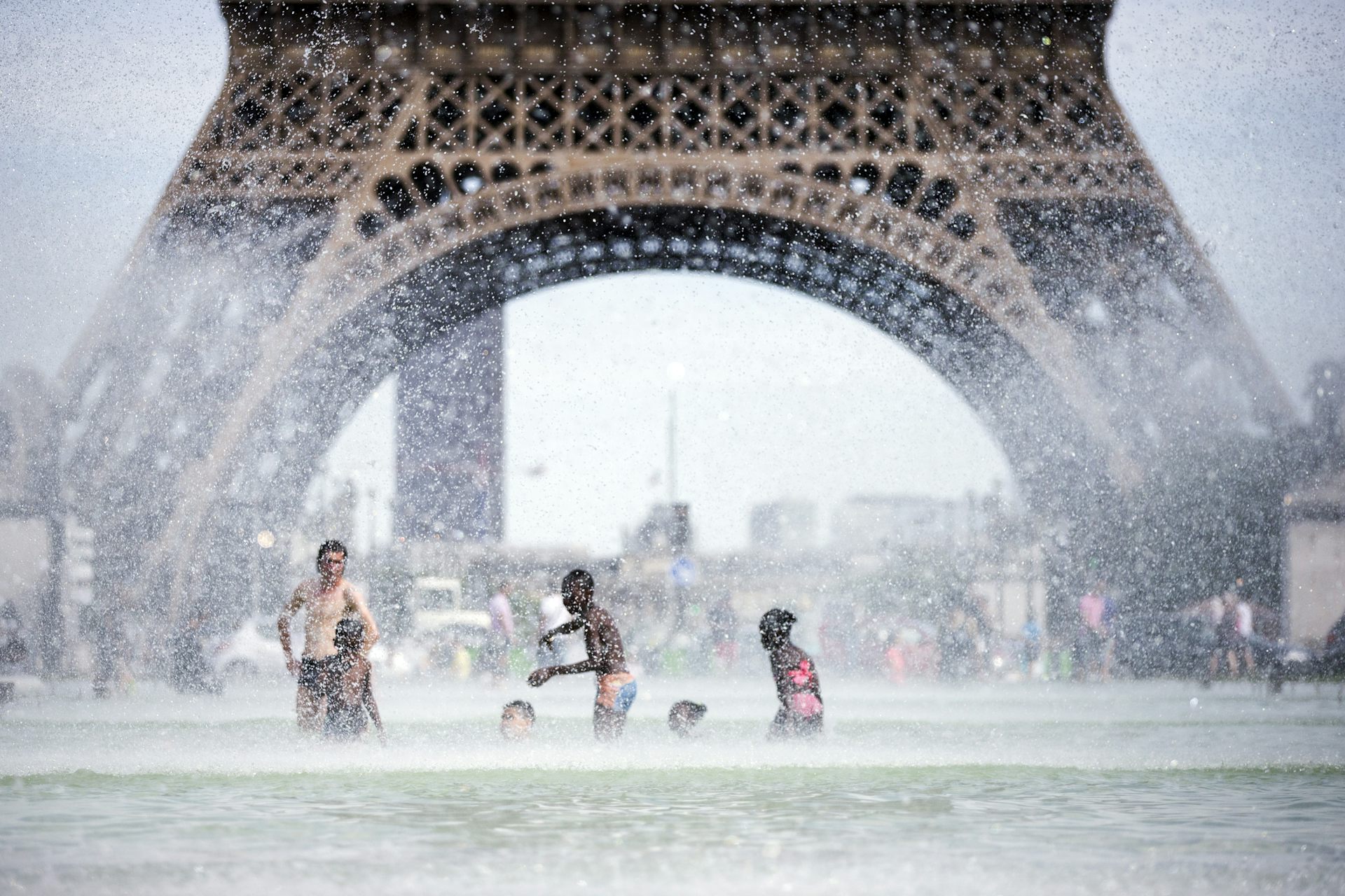 Explainer: the omega-shaped jet stream responsible for Europe’s heatwave