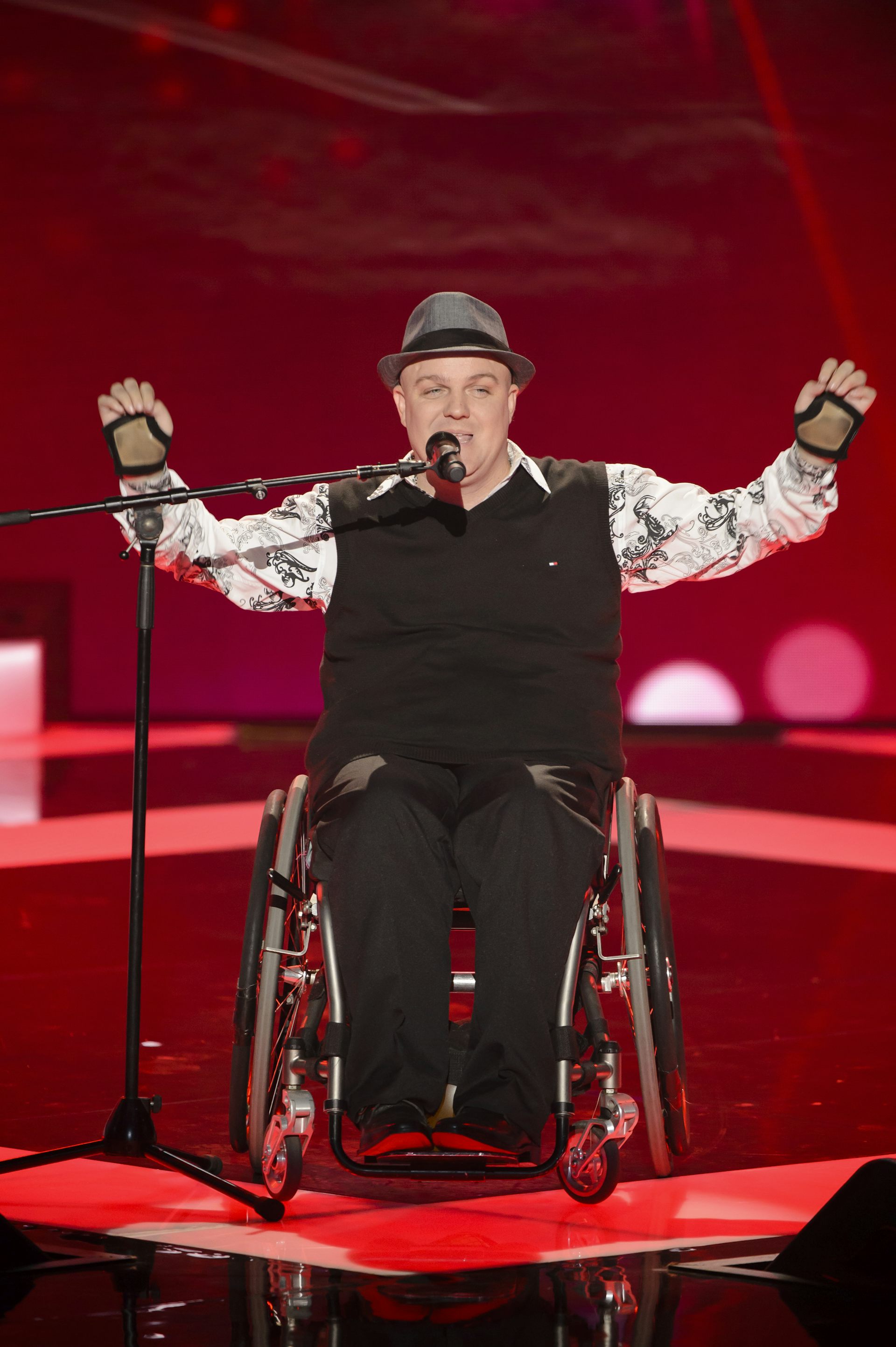 The Voice, and the body: contesting with disability on reality TV