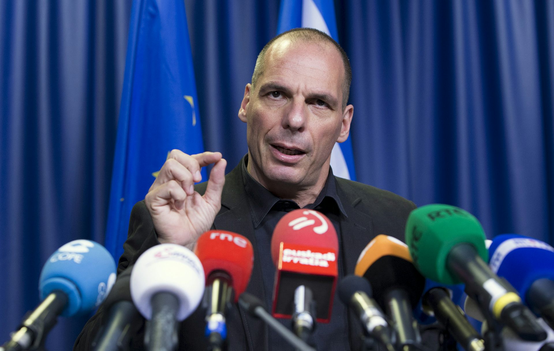 Varoufakis in conversation with leading academics as Syriza splinters ...