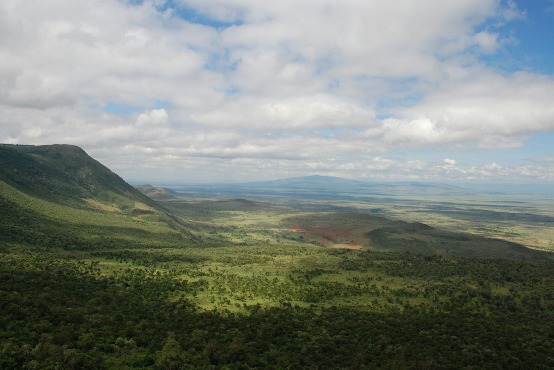 Splitting Africa: what happens when a continent breaks apart?