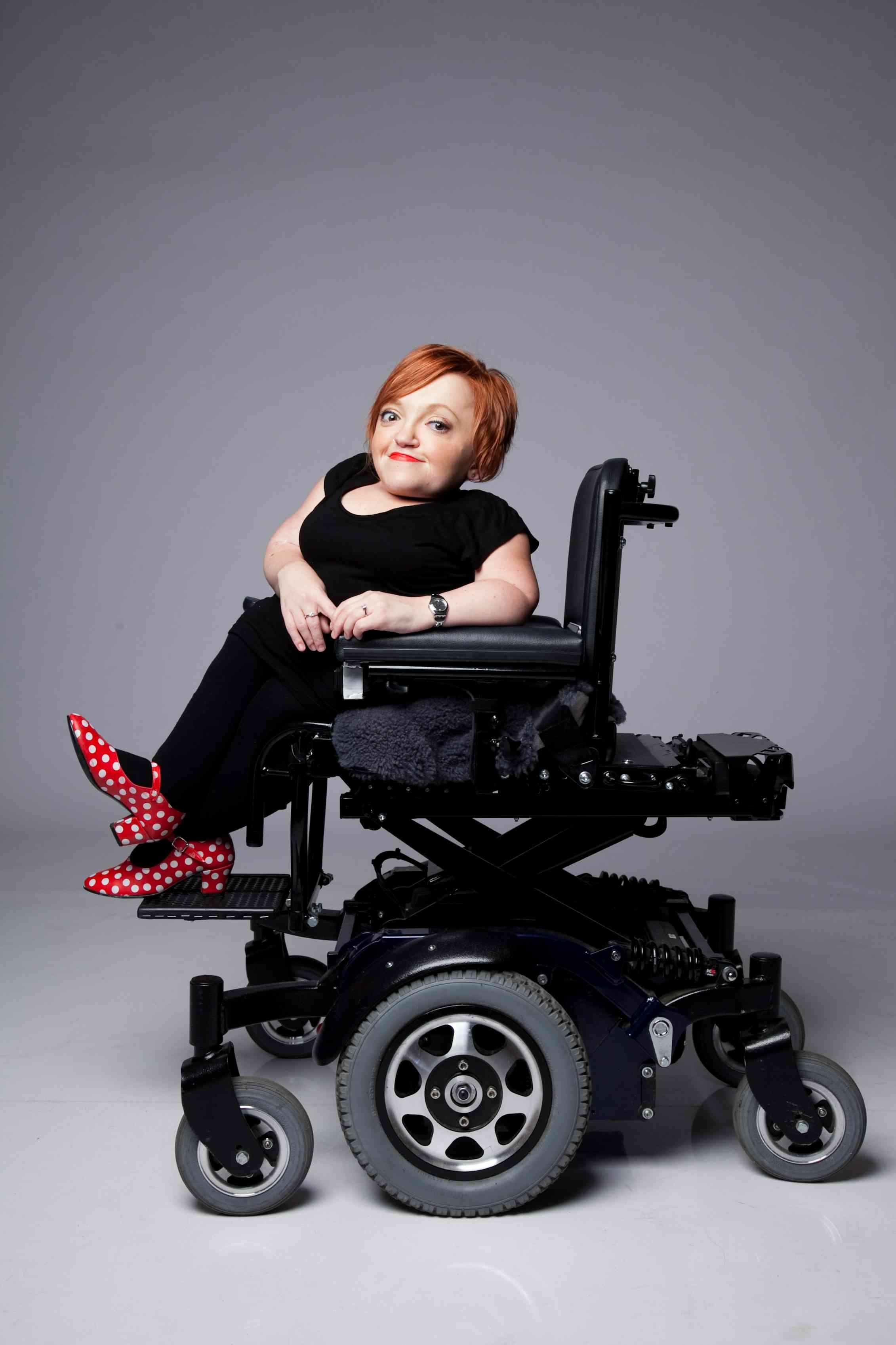 Redefining the (able) body: disabled performers make their presence ... Redefining the (able) body: disabled performers make their presence ...