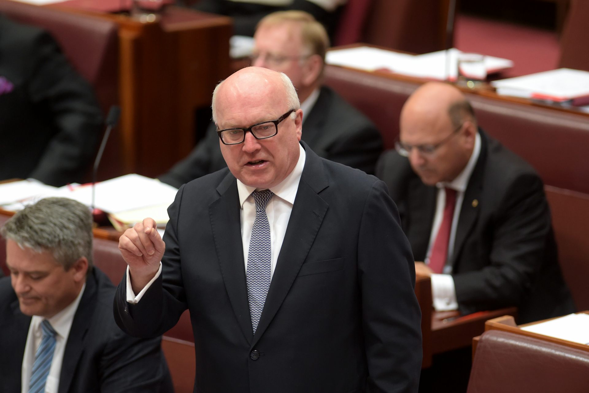 Senate crossbencher’s advice to new PM: come and walk the red carpet ...