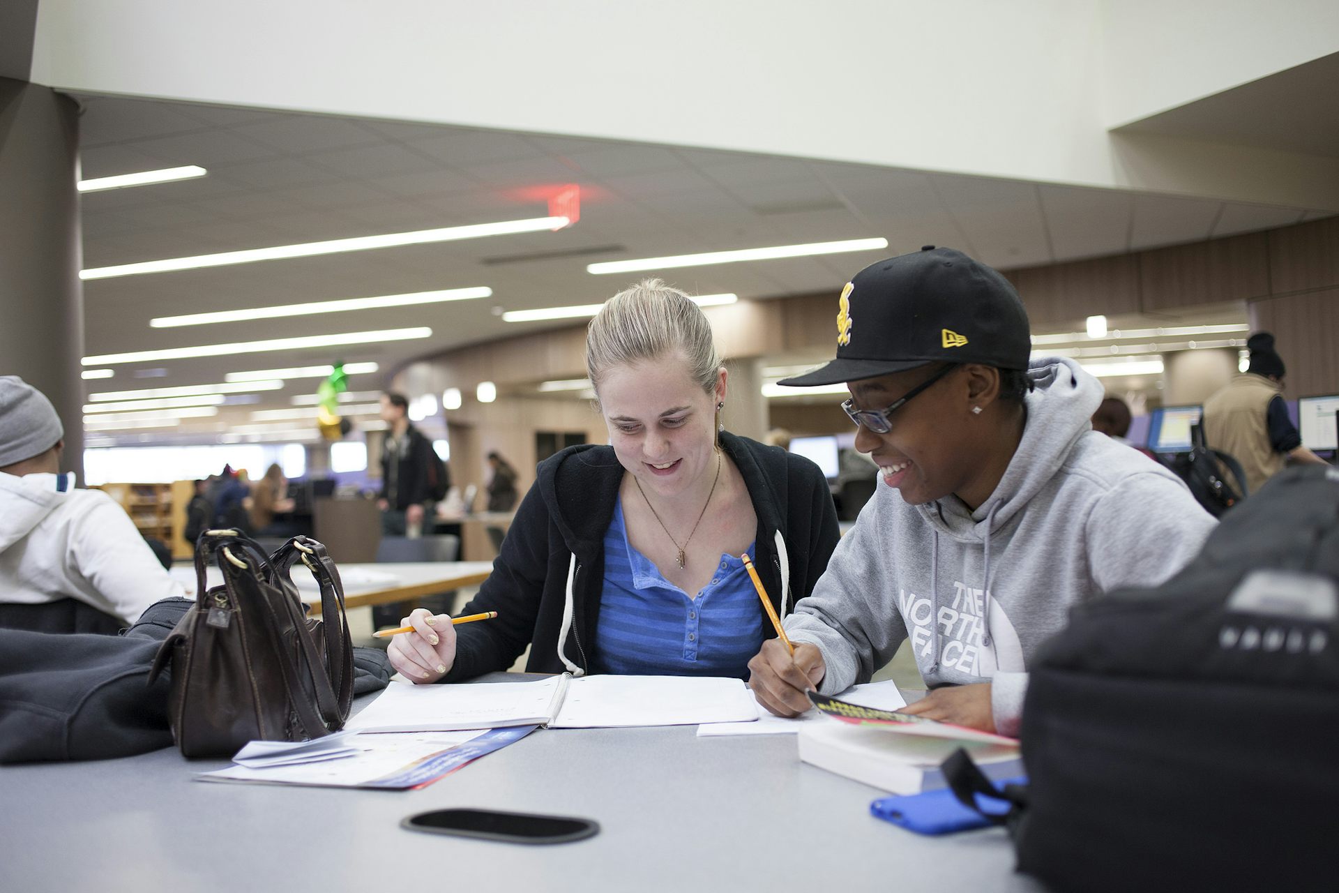 Are assigned readings from women professors different?